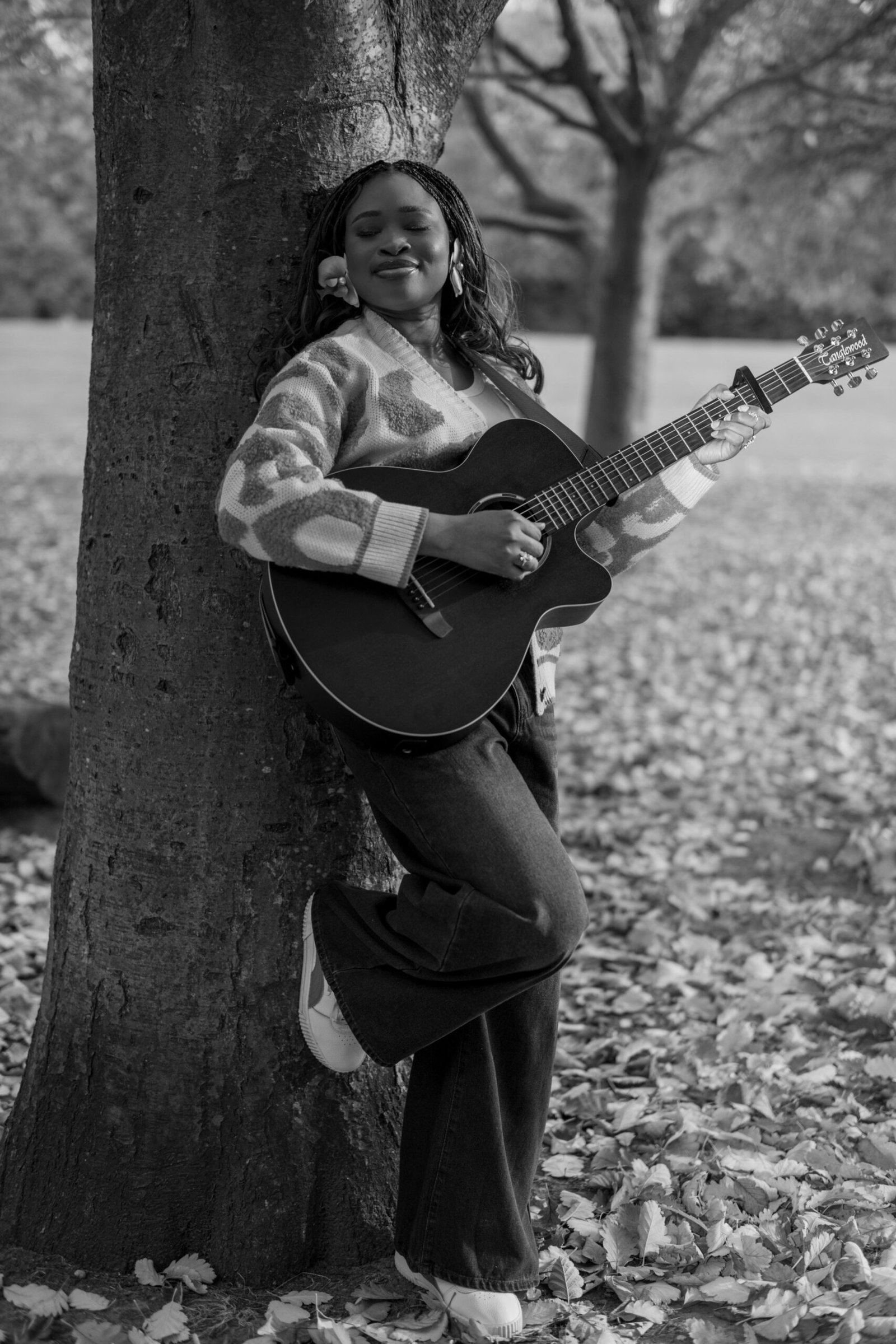 A Visual Hymn of Thanks: Brenique's Stunning Portraits Herald a Soulful ...